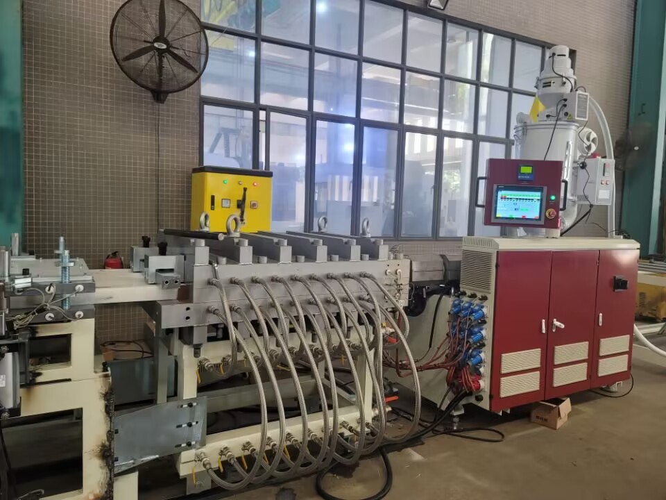 POM thick board extrusion machine sold to a Chinese Factory