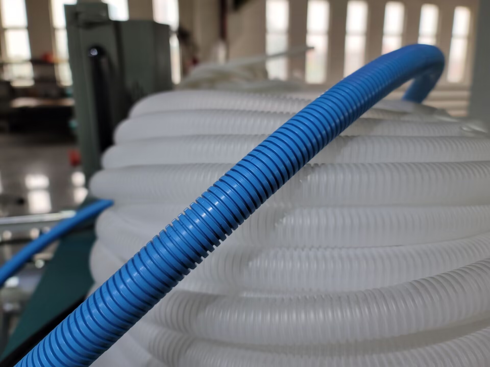 PVC PE Single Wall Electric Corrugated Hose Pipe Making Machine With ...