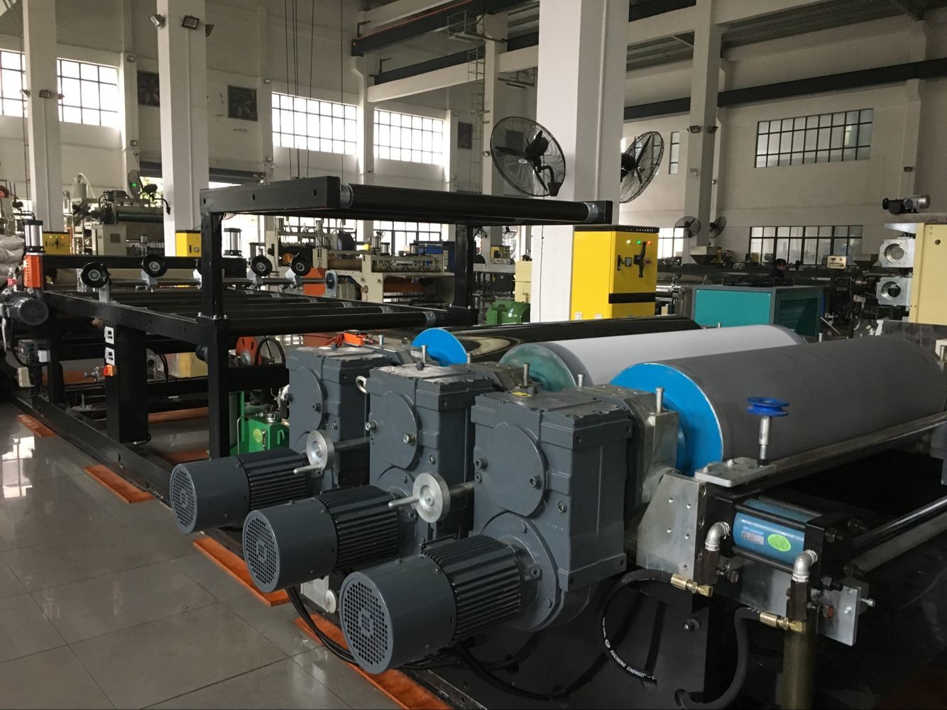 High Performance Plastic Sheet Extrusion Machine Not Foaming Material High Performance Plastic Sheet Extrusion Machine Not Foaming Material