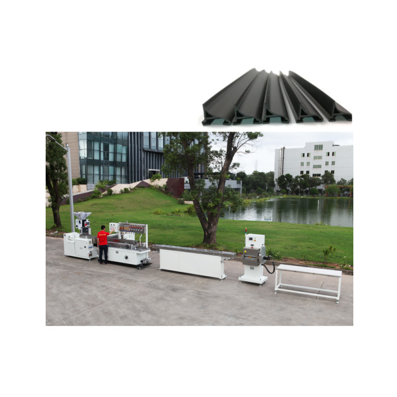 TPV PP Wiper Plastic Profile Extrusion Machine Make Windshield Flat Blade